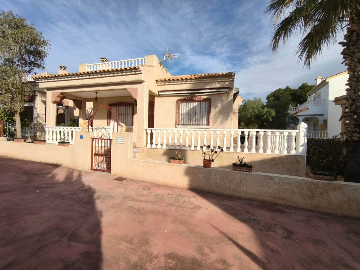 Villa, in Algorfa, Alicante - Ik Zoek Een Huis In Spanje